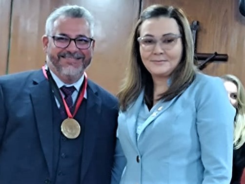 Médico e Psiquiatra Alfredo Minervino recebe Medalha "Cidade de João ...