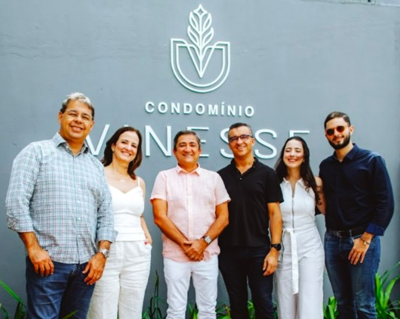 ESPAÇO DE EXPERIÊNCIAS VINESSE reflete a atmosfera do que será ...